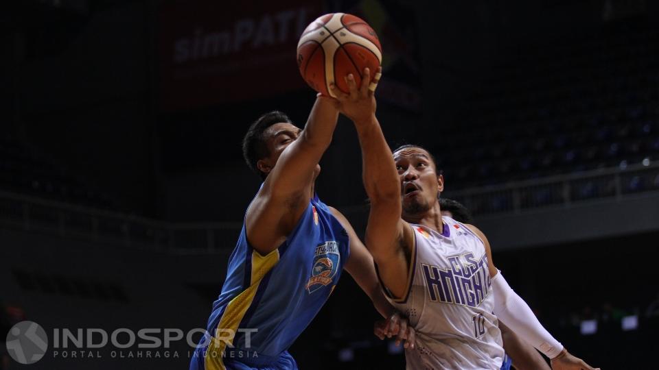 (GALERI) Rebut Tiket Semifinal, CLS Knights Bantai Satya Wacana - INDOSPORT