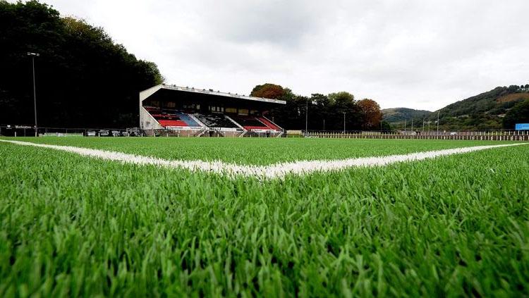 Mengerikan, Lapangan Ini Bikin Pemain Rugby Luka Parah - INDOSPORT