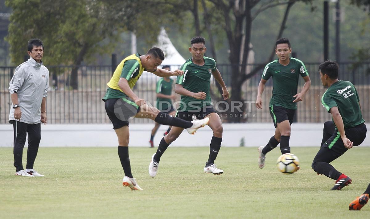 Indra Sjafri Bocorkan 'Pemain Baru' di Timnas U-19 - INDOSPORT Indra Sjafri Bocorkan 'Pemain Baru' di Timnas U-19 - INDOSPORT
