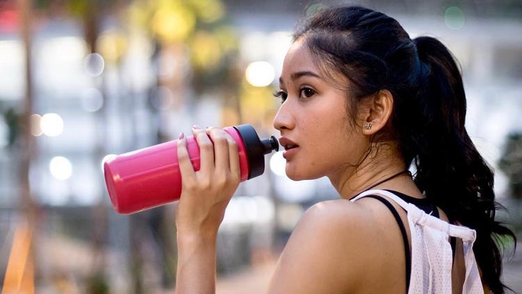 Punya Senyum Indah, Claresta Taufan Ternyata Sudah Sabuk Hitam Karate ...