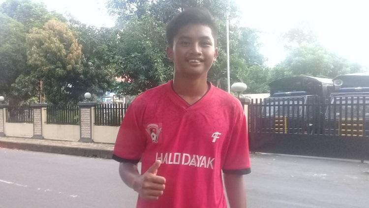 Eric Cantona Kepergok Jogging di Manahan, Ini Aktivitas Lainnya - INDOSPORT