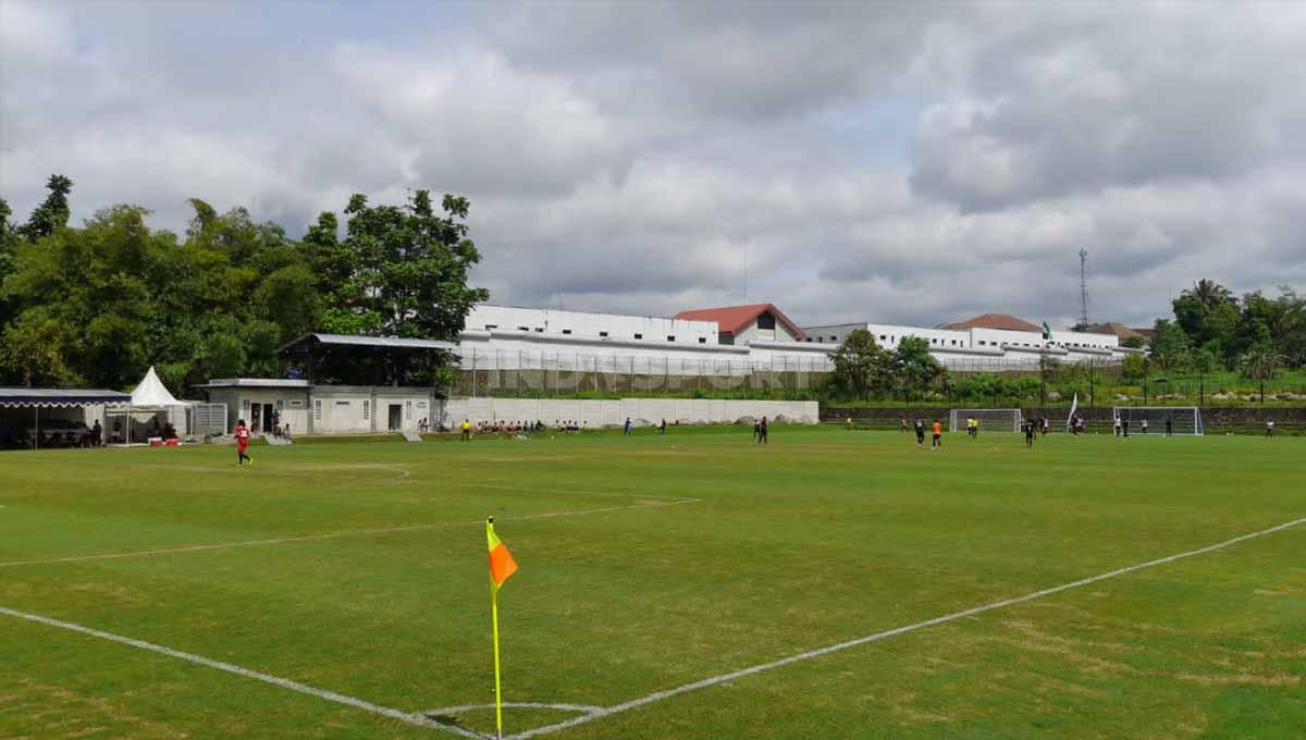Profil Lapangan Latihan PSS Sleman di Lereng Merapi, Lingkungan Asri ...