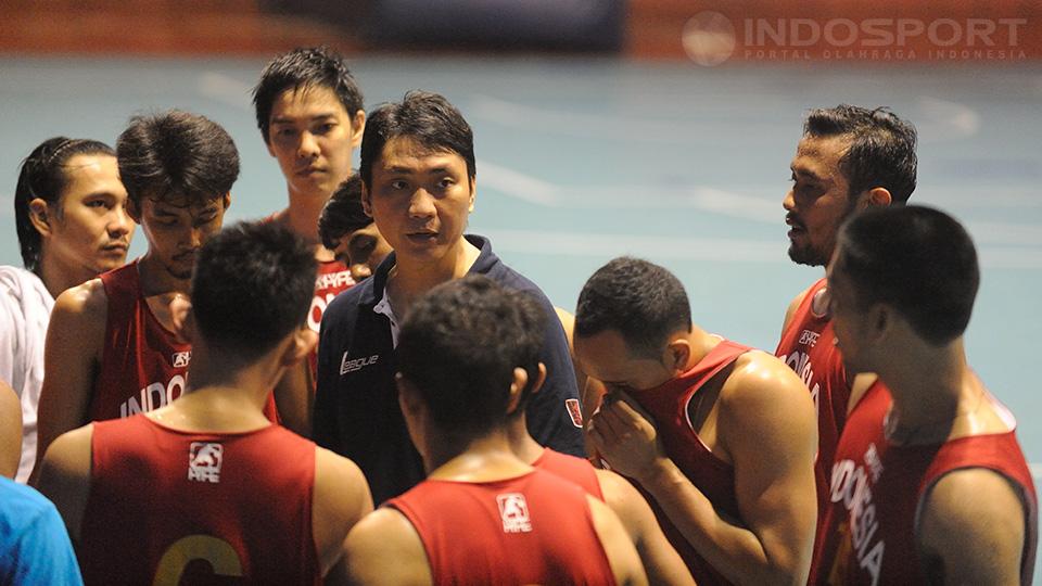 Sosok Fictor Gideon Roring di Mata Pemain - INDOSPORT