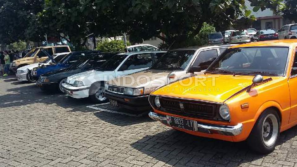 Kumpulan Mobil Klasik Warnai Minggu Pagi Jakarta - INDOSPORT