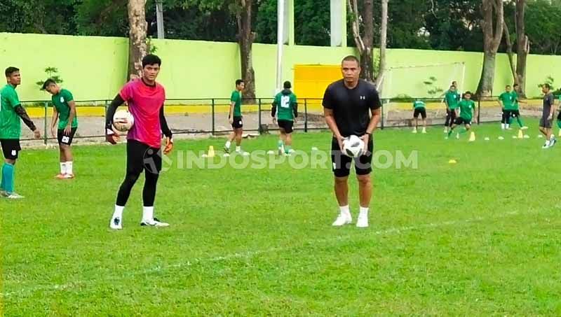 Awalnya Berposisi Striker, Alasan Ini Bikin Kiper Muda PSMS Jadi Kiper ...
