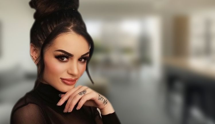 Punya Tubuh Sensual, Pegulat Saraya Bevis Cocok Alih Profesi Jadi Model ...