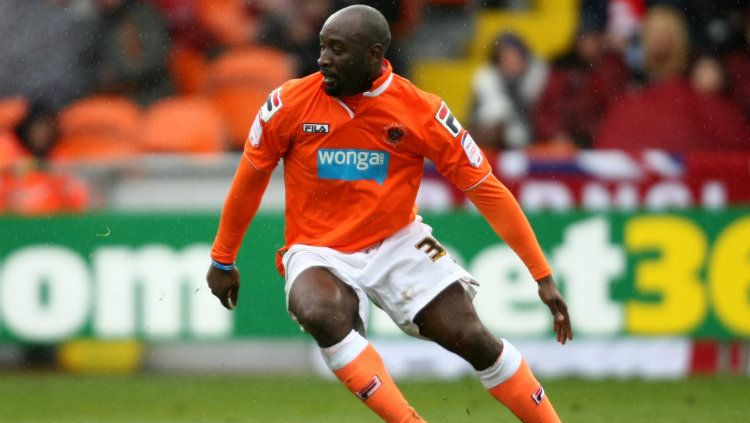 Lomana LuaLua: Pegawai Restoran Pengantar Newcastle ke Liga Champions ...