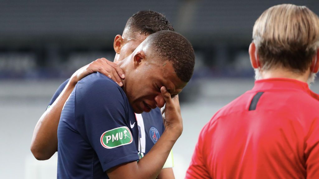 Jadi Korban Tekel Horor, Kylian Mbappe Terancam Absen di Liga Champions ... Jadi Korban Tekel Horor, Kylian Mbappe Terancam Absen di Liga Champions ...