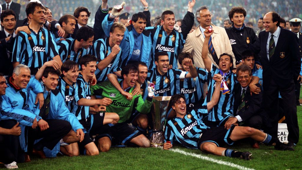 Sebuah Cerita Tatkala Inter Milan Juarai Piala UEFA 1993/94 - INDOSPORT