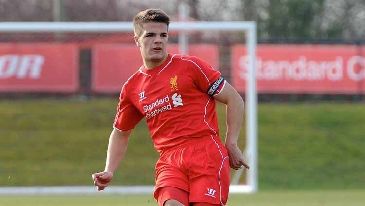 Pemain Ini Sengaja Cederai Rekan Setimnya demi Debut di Liverpool ...