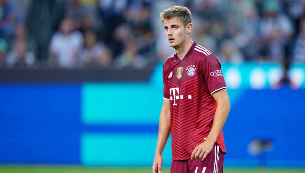 Josip Stanisic, Kesayangan Baru Julian Nagelsmann di Bayern Munchen ...