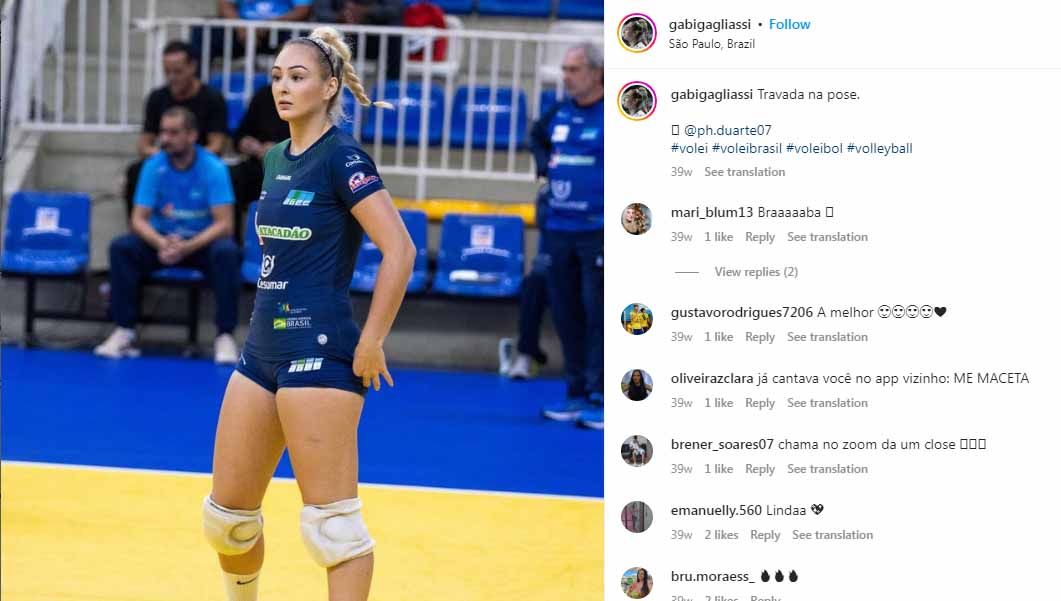 Lintasi Jalanan Pakai Bikini Merah, Aksi Pevoli Seksi Brasil ini ...